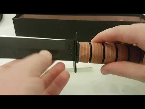 Kabar USMC plain edge and leather sheath 1217