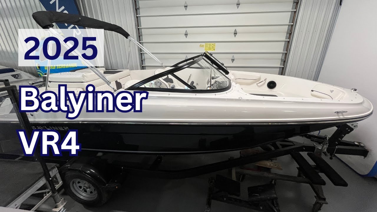 Bayliner VR4 at Town and Country Marine
