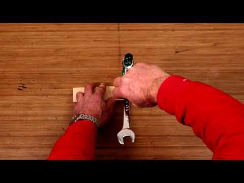How To Remove Tight & Stuck Screws - D.I.Y. At Bunnings