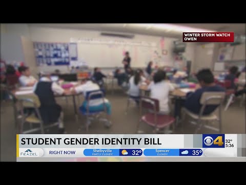 Indiana bill requires schools to notify parents of students' gender identity changes