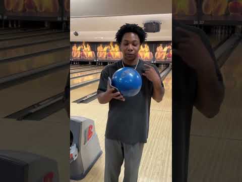 Maki bowls with the new @stormbowling ION PRO SOLID. #bowlingball #gobowling #bowl #bowler