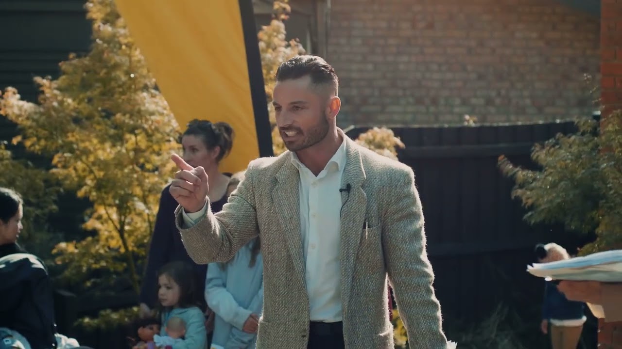 Sean Salmon - Ray White - ELTHAM - realcommercial.com.au