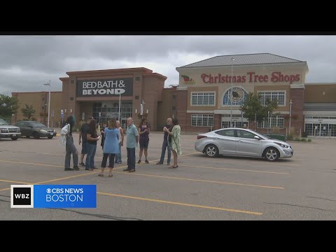 Former Christmas Tree Shops employees say company owes them final paycheck