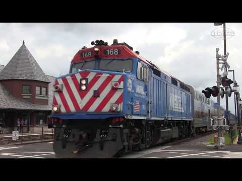 Metra trains on the Union Pacific Northwest Line!