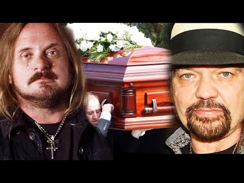 FUNERAL: Lynyrd Skynyrd Band Members Mourn Death Of Gary Rossington😭