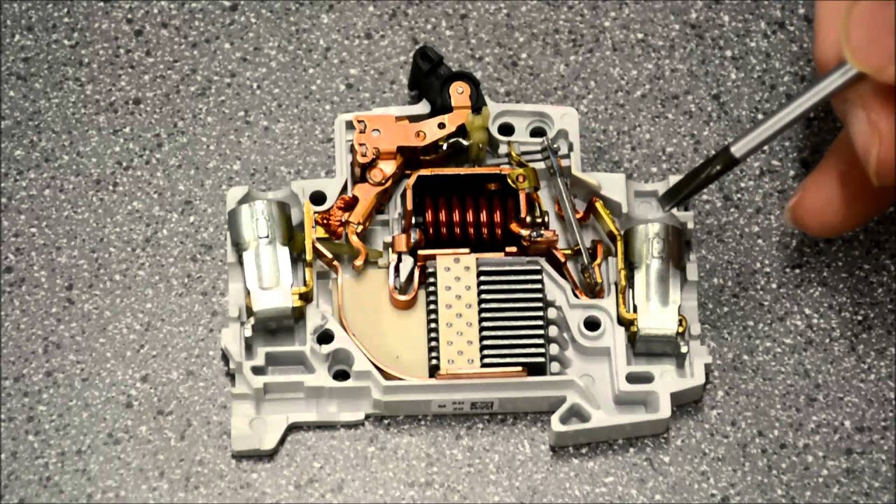Thermal Magnetic Circuit Breaker Operation