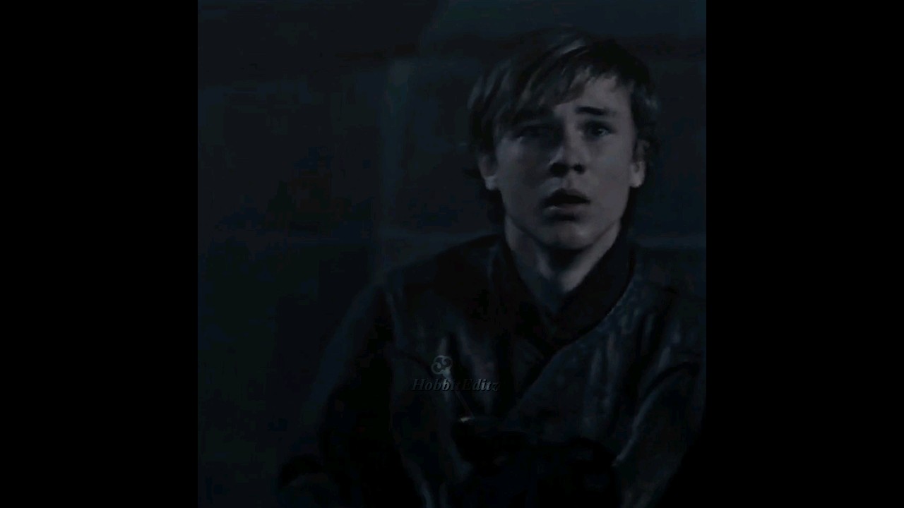 Peter Pevensie || Chronicles of Narnia Prince Caspian sad edit