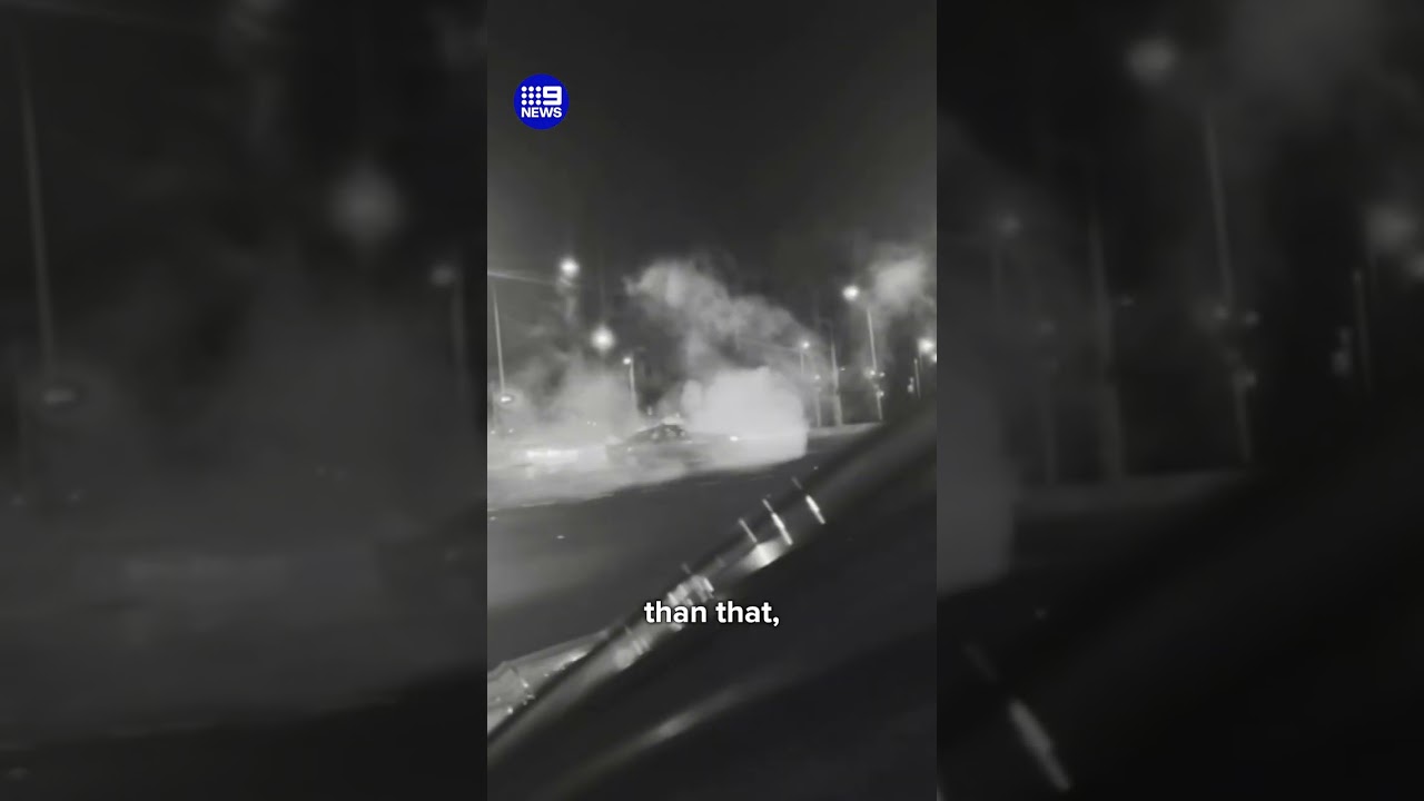 Hunt for hoons after police car allegedly rammed | 9 News Australia