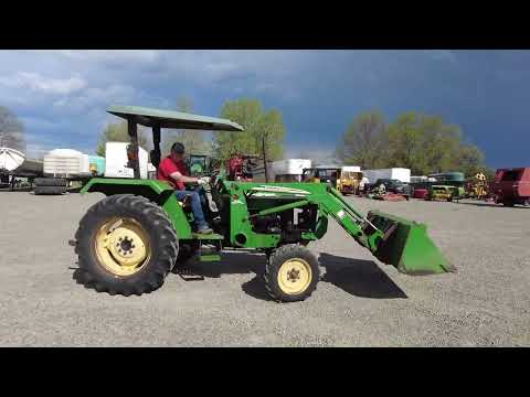 John Deere 5103 Utility Tractor w/JD 512 Loader - Musser Bros Inc