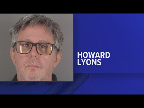 FBI agents fly Howard Lyons from Mexico City to Jefferson County, Texas ...