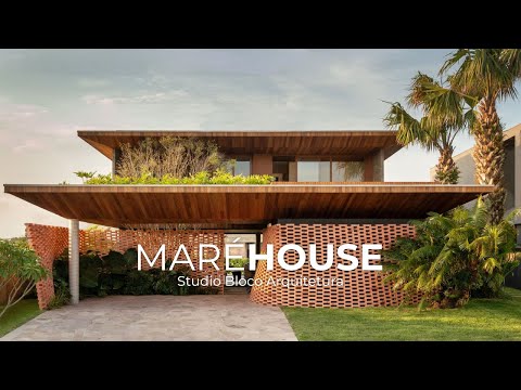 A Seamless Blend of Coastal Calm & Modern Design / MarΓ© House