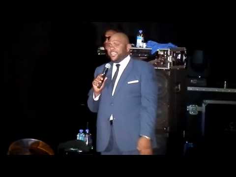 'The Velvet Teddy Bear' Ruben Studdard - "Flying Without Wings" (LIVE)