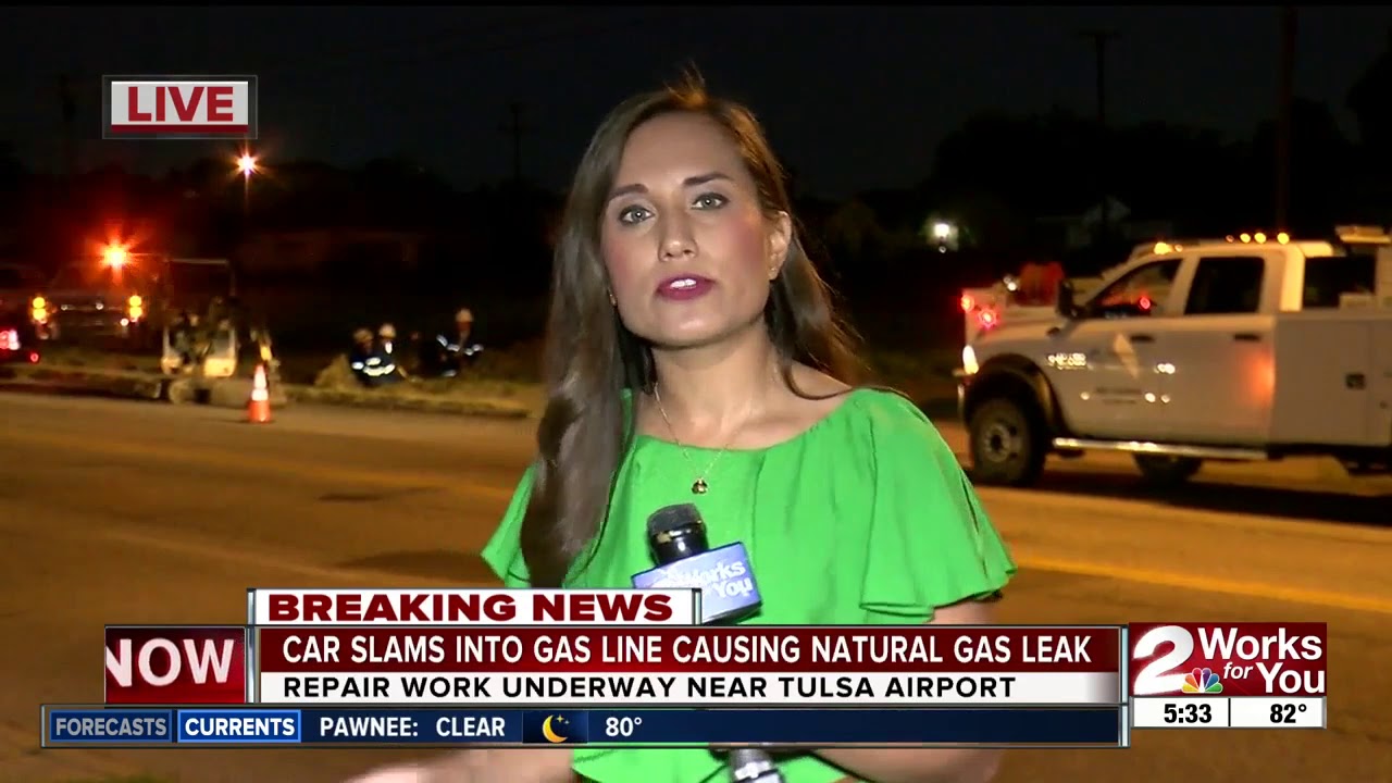 Tulsa driver slams into gas line causing natural gas leak