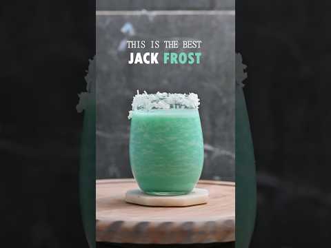 ❄️Jack Frost ☃️ this is so delicious ChristmasCocktail #HolidayCheers #ChristmasSpirit #CocktailTime