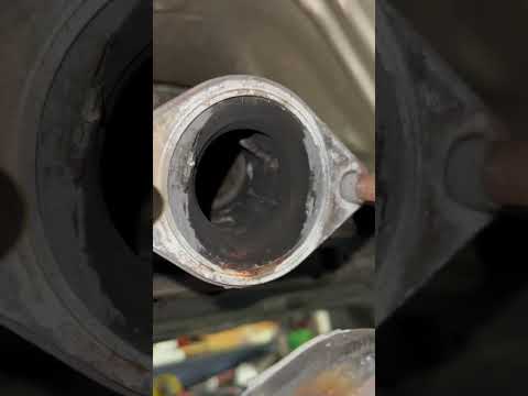 2016 Kia Soul with clogged Catalytic Converter #kia #automobile #kiasoulclub #kiacars #mechanic