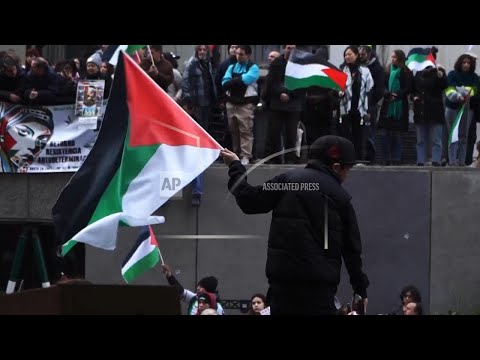 Hundreds in Chile march in solidarity with Palestinians and Global March to Gaza