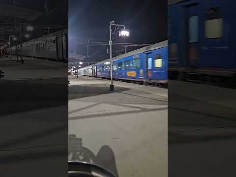 RailGadi #Indian Railways Indian Rails #railfan #indian #railway