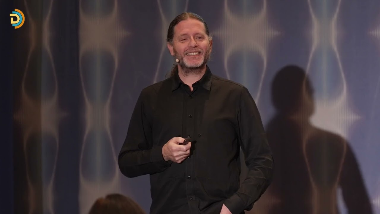 Seeing the world through a different lens - Trond Hjorteland