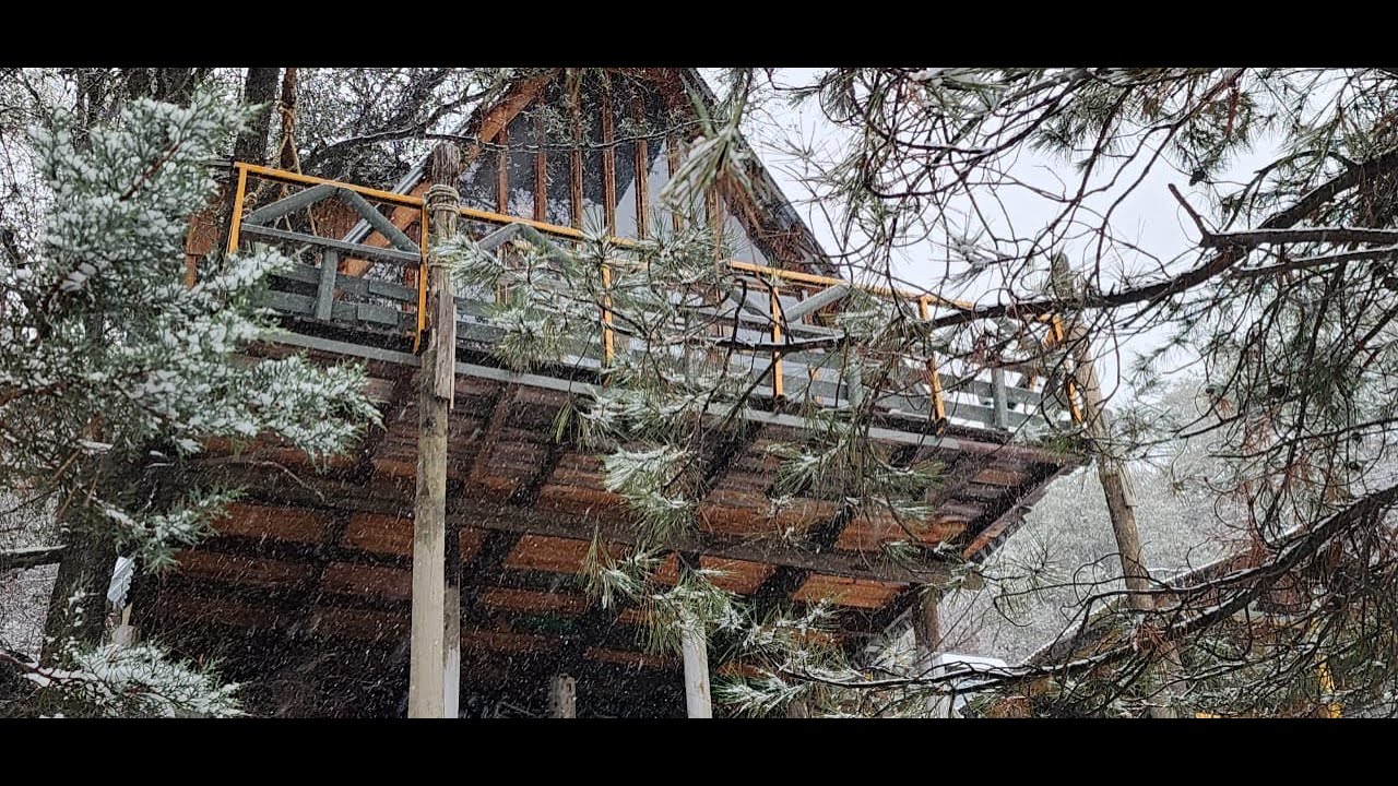 Cabañas Villa Alpina, en #Cananea, nevada del 10 de febrero 2024... #SoyCobre
