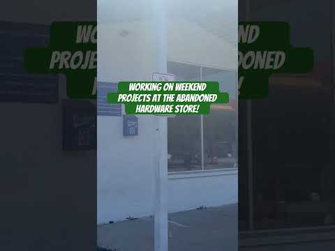 DEAD RETAIL Abandoned Closed Hardware Store True Value USA #abandoned #shopping #sale