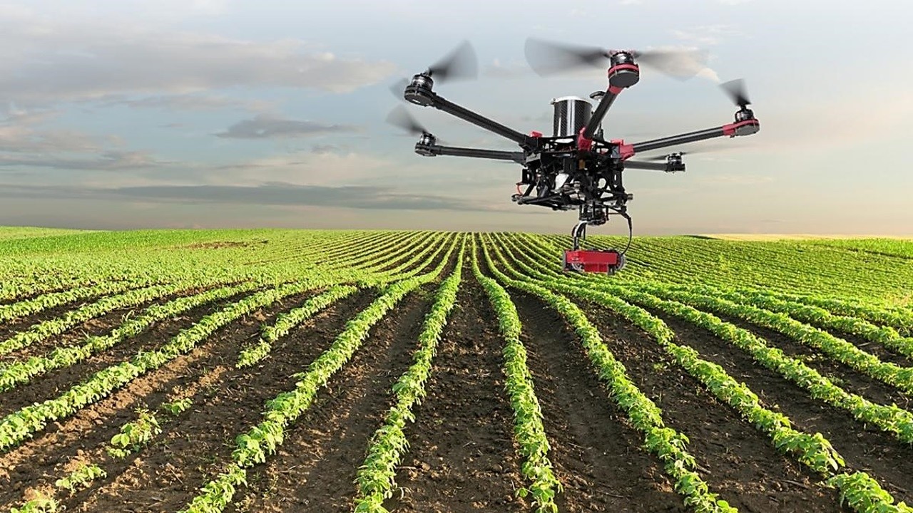 DESCUBRE los 6 MEJORES DRONES para la Agricultura de Precisión