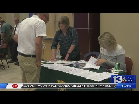 Local career fair helps job seekers find employment