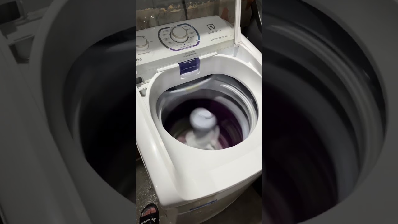 Lavadora Electrolux les09 (centrifugando a 800 rpm) #lavadora #electrolux