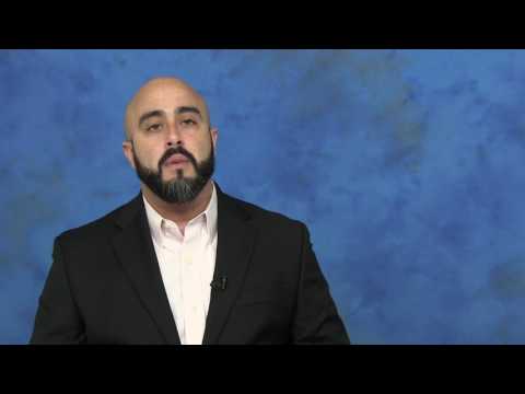 What forms of payment are acceptable at the closing?
