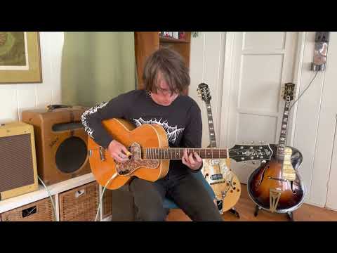 The Loar LH-400 Round Hole Archtop Guitar with Floating | Reverb