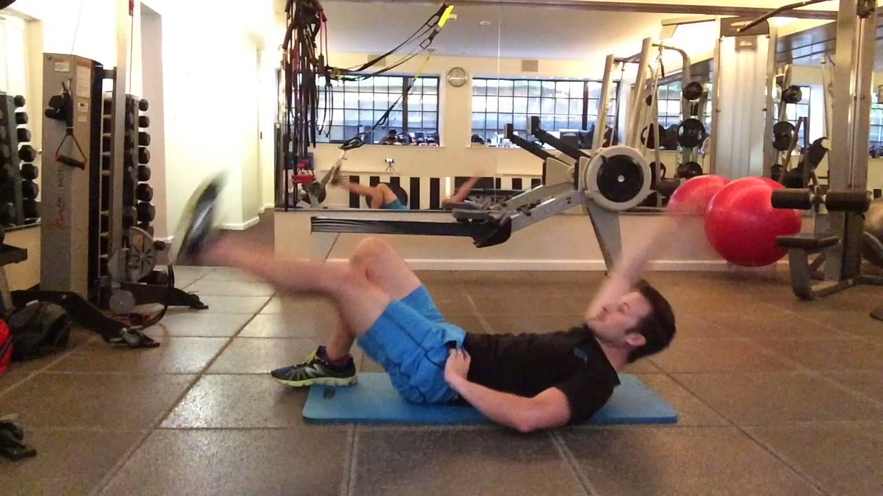 Alternate toe touch crunch