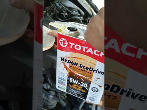 #shorts Totachi Engine Oil in Toyota Corolla