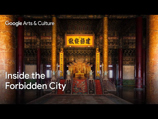 Enjoy a special visit to the Palace Museum