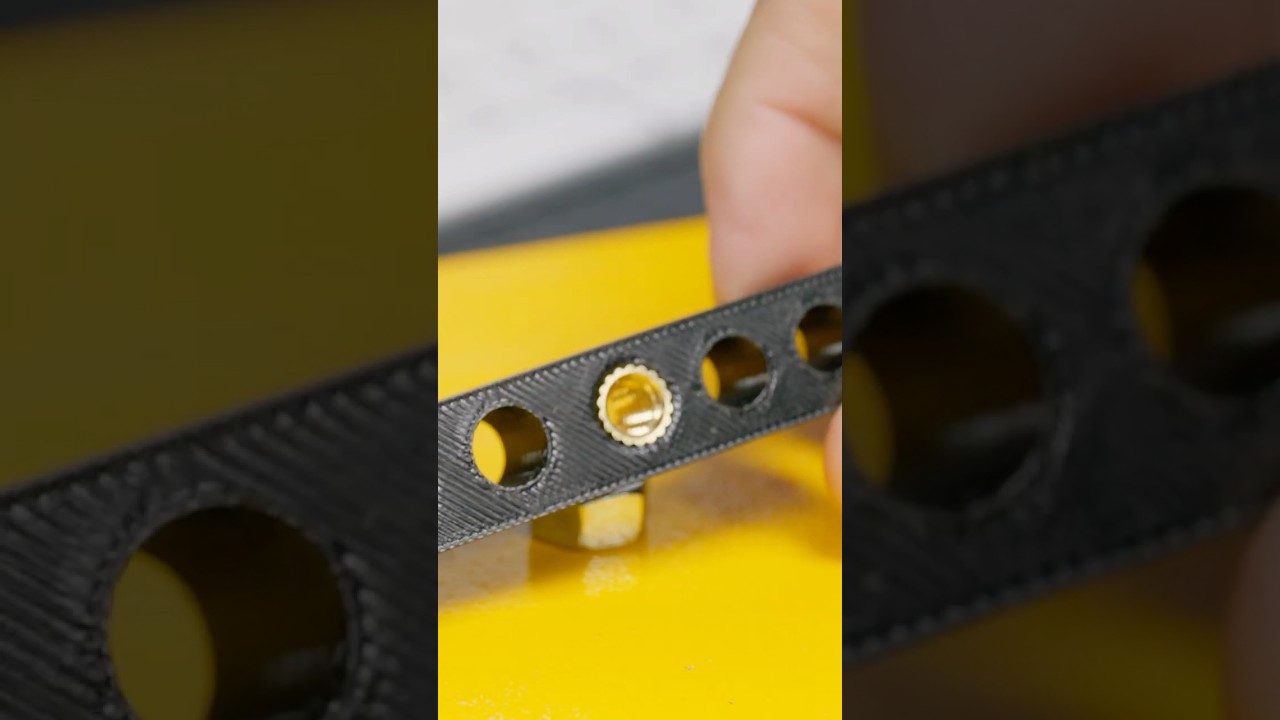 Adding threaded inserts to a 3D print