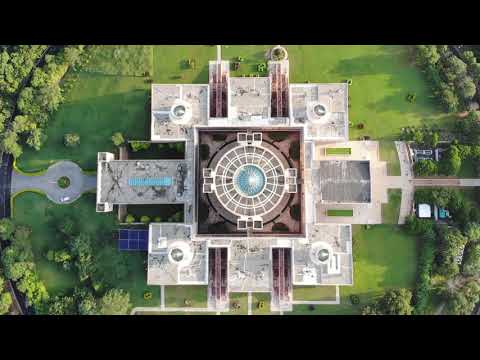 Indian School of Business Hyderabad - What a campus!