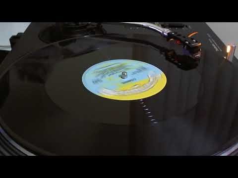 Connie ‎– Funky Little Beat (Vocal) | William DJ