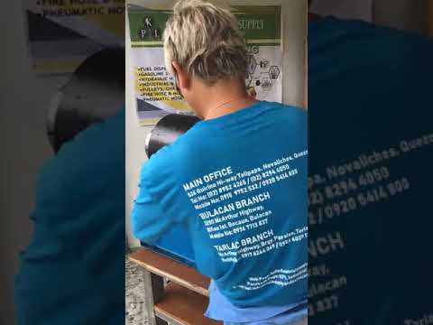 Hydraulic hose crimping machine overhauling replacing oil seal gaskets