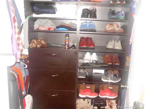 1381 W 30th St,Hialeah,FL 33012 House For Sale