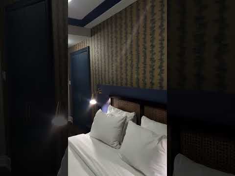Nestled in the heart of the city, Hotel Victoria blends a rich history with modern luxury