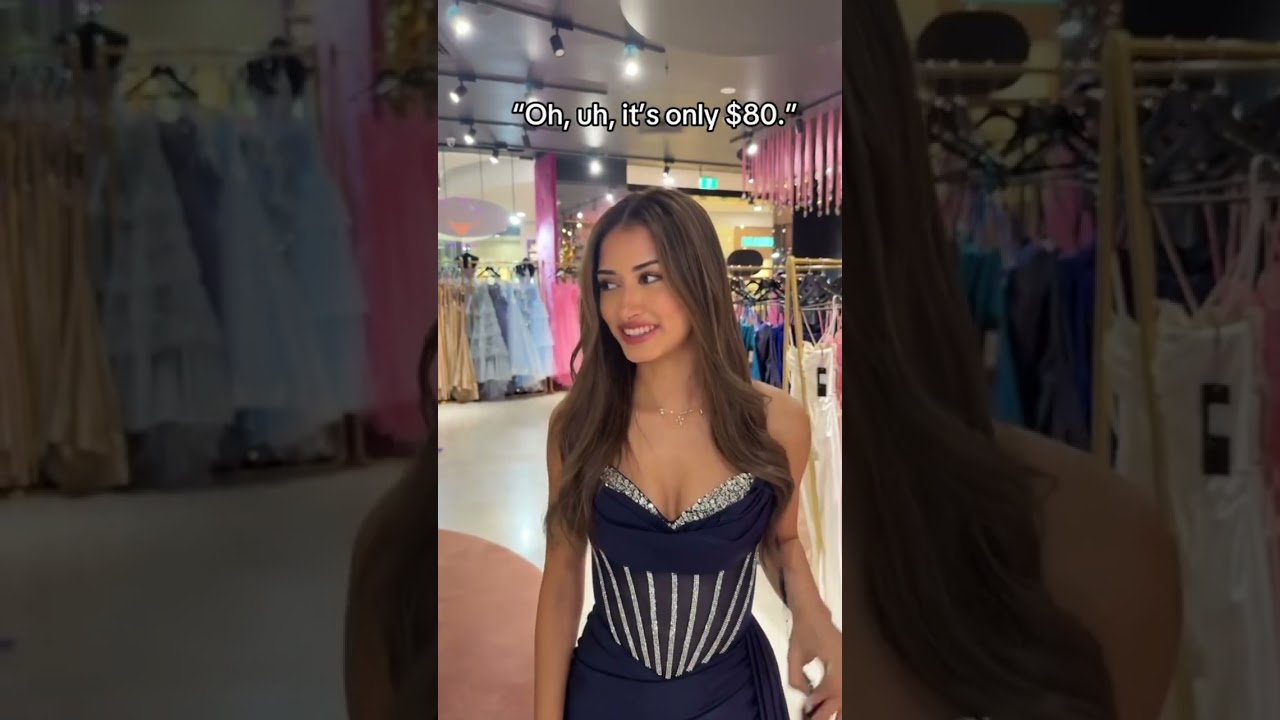 Oppp👀 #prom #dressootd #promdress #dress #formaldresses #promdresses #promdressshopping