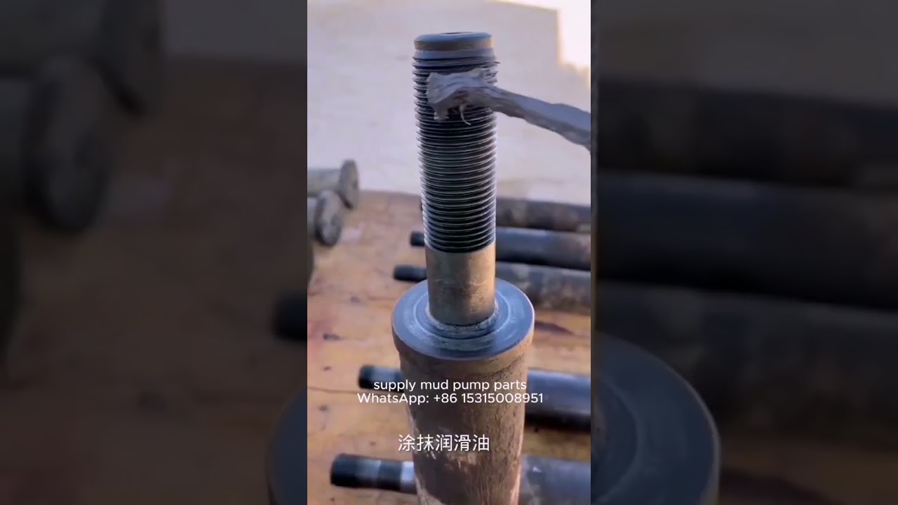 How to replace the mud pump liner and piston