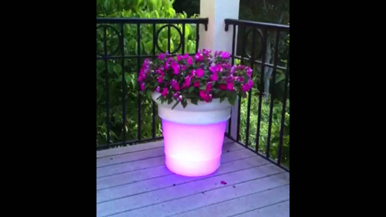 LED Garden Glo Planters