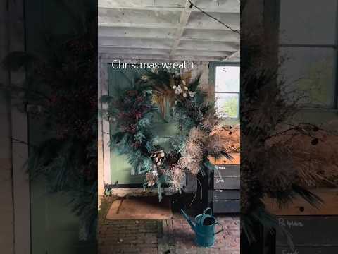 How to do #christmas #wreaths #wreathmaking #flowers #homedecor #diy