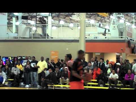 Macari Brooks (6'2" G) AAU Highlight Mixtape SwagAir Basketball Mac Irvin Fire