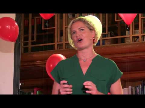 The magic of digital medicine | Sophie Bostock | TEDxLSHTM