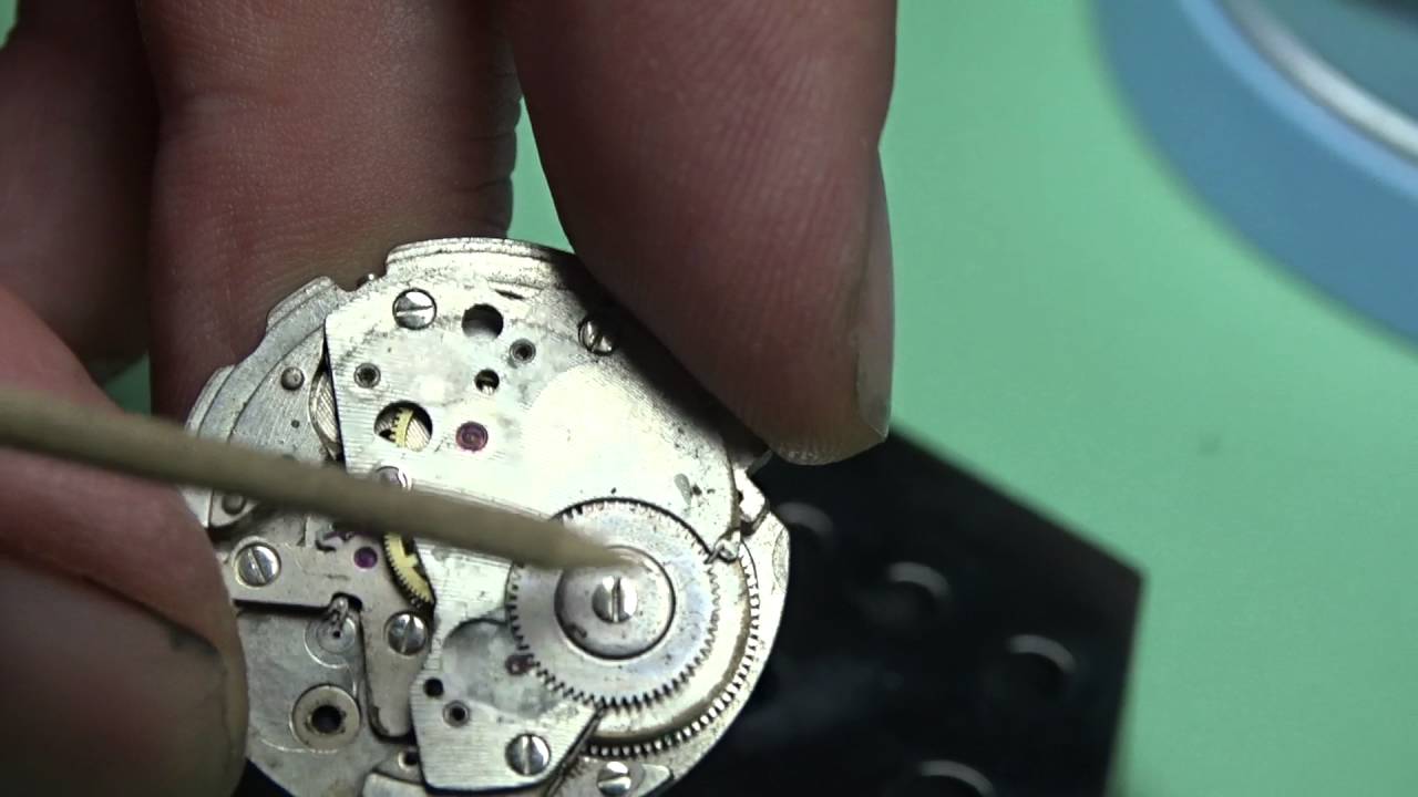 Seiko Magic Lever automatic winding system demo.