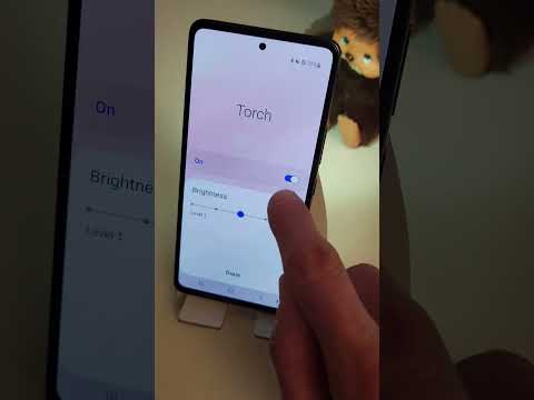 Increase the brightness of the Flashlight/Torch on any Samsung Galaxy Phone 🔦