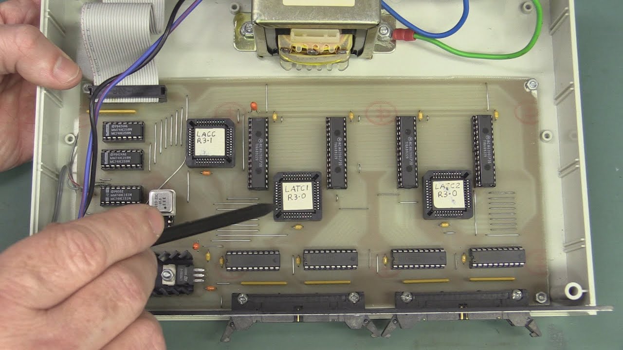 EEVblog #747 - PC Based Logic Analyser Project