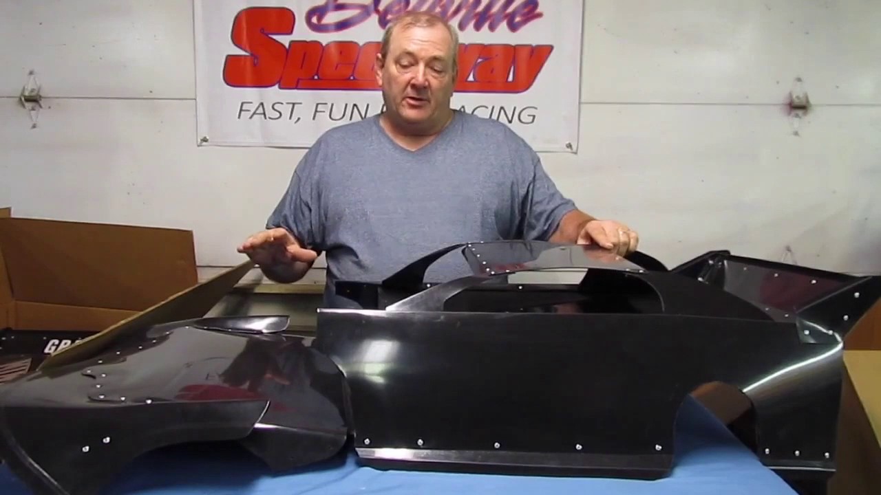 Dellville  speedway late model body.    Part 2