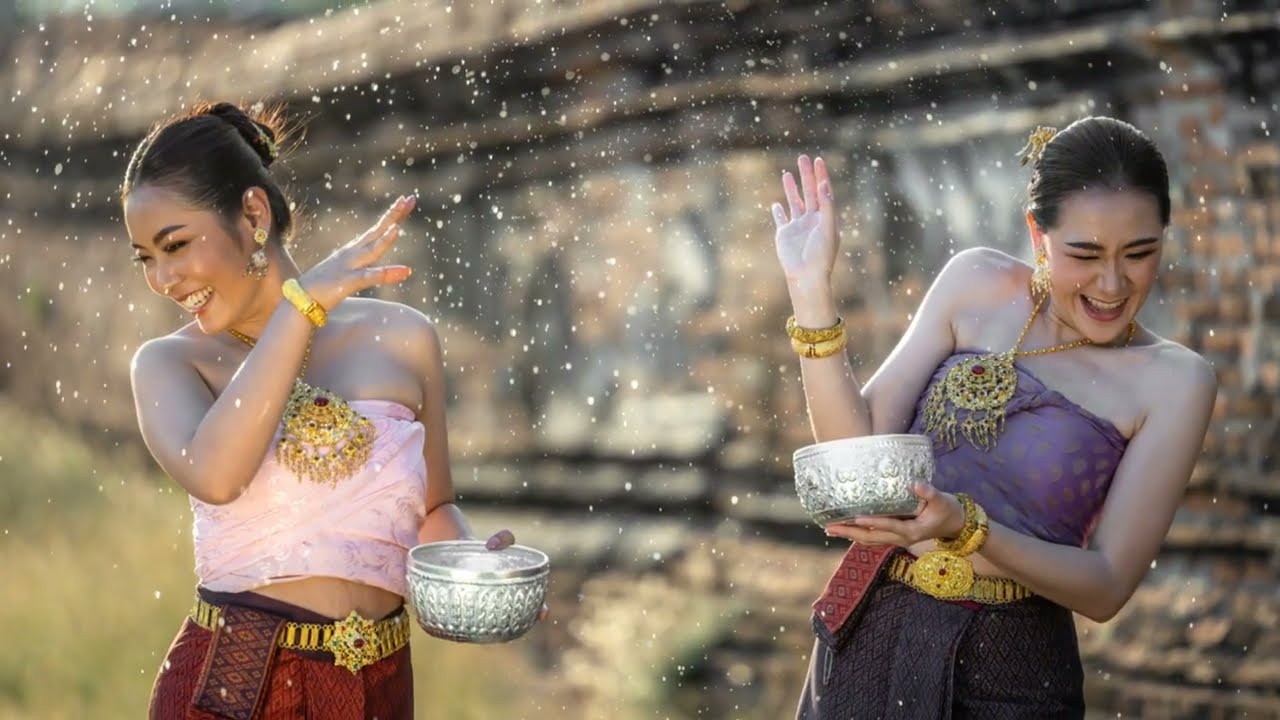 [ENG]Songkran: Top 10 Places to Celebrate Thailand's Water Festival