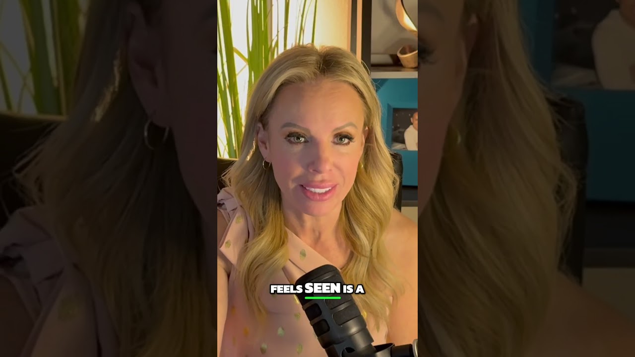 How Fun & Flirty Text Messages: Keeping Game Alive in Your Marriage